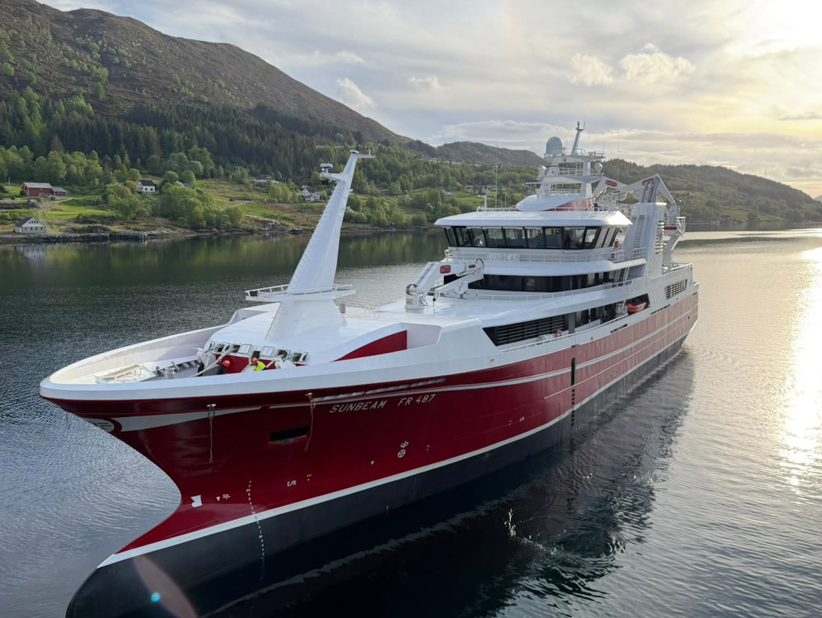 Two new pelagic vessels mark a major boost for Scotland's fishing fleet ...